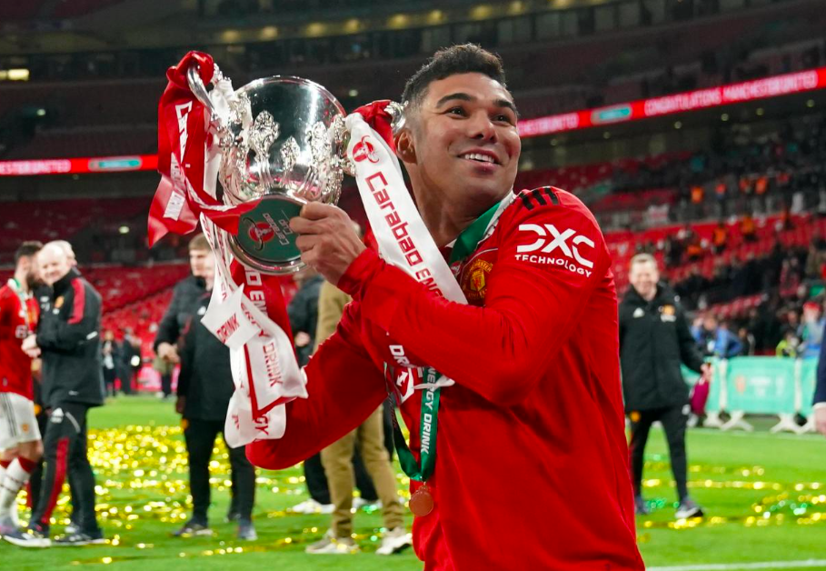 Manchester United termina su ayuno de títulos, se lleva la Carabao Cup ...