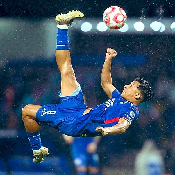 Cruz Azul golea al León bajo la lluvia - Fútbol Mundial